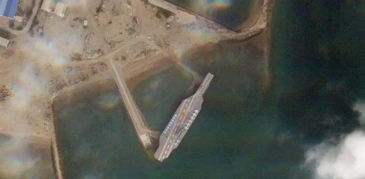 Iran is ready to start bombing its fake aircraft carrier again – IFMAT